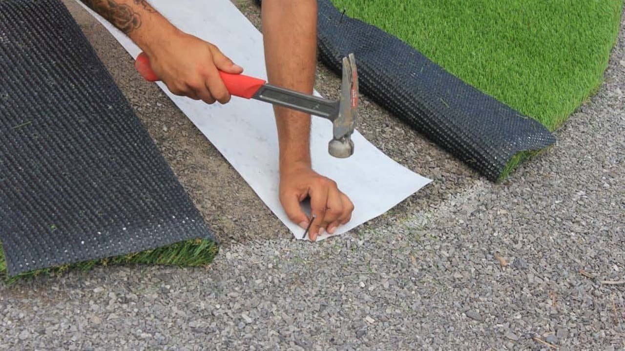 How to Lay Artificial Grass on Concrete | A Complete Guide - Pay Weekly ...